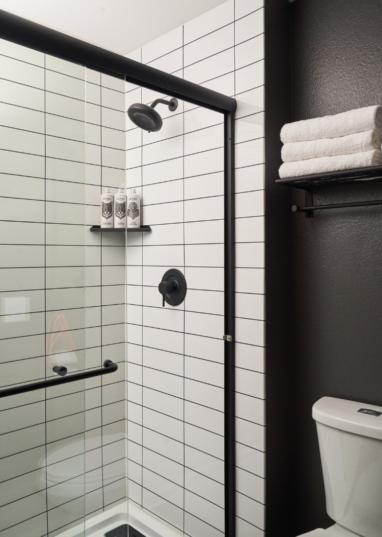 AquaWalls - Shower Walls